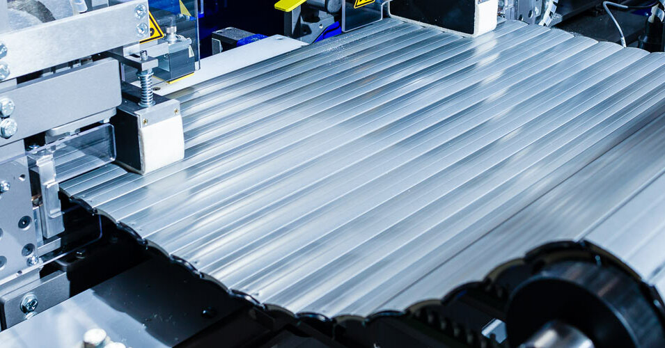 Roller Shutter Locking Machines for Aluminum and PVC Slats – Precision ...